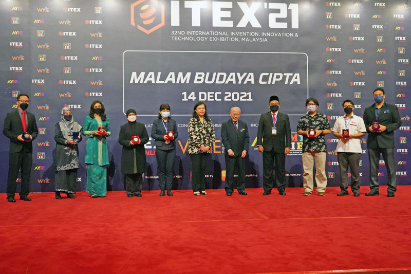 By: Aishah Hisamuddin