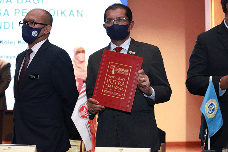“UPM bersama SPRM akan bekerjasama dalam bidang pembangunan program dan ...