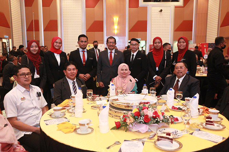Yang Dipertua (YDP) Majlis Perwakilan Pelajar (MPP) Sesi 2021/2022 ...