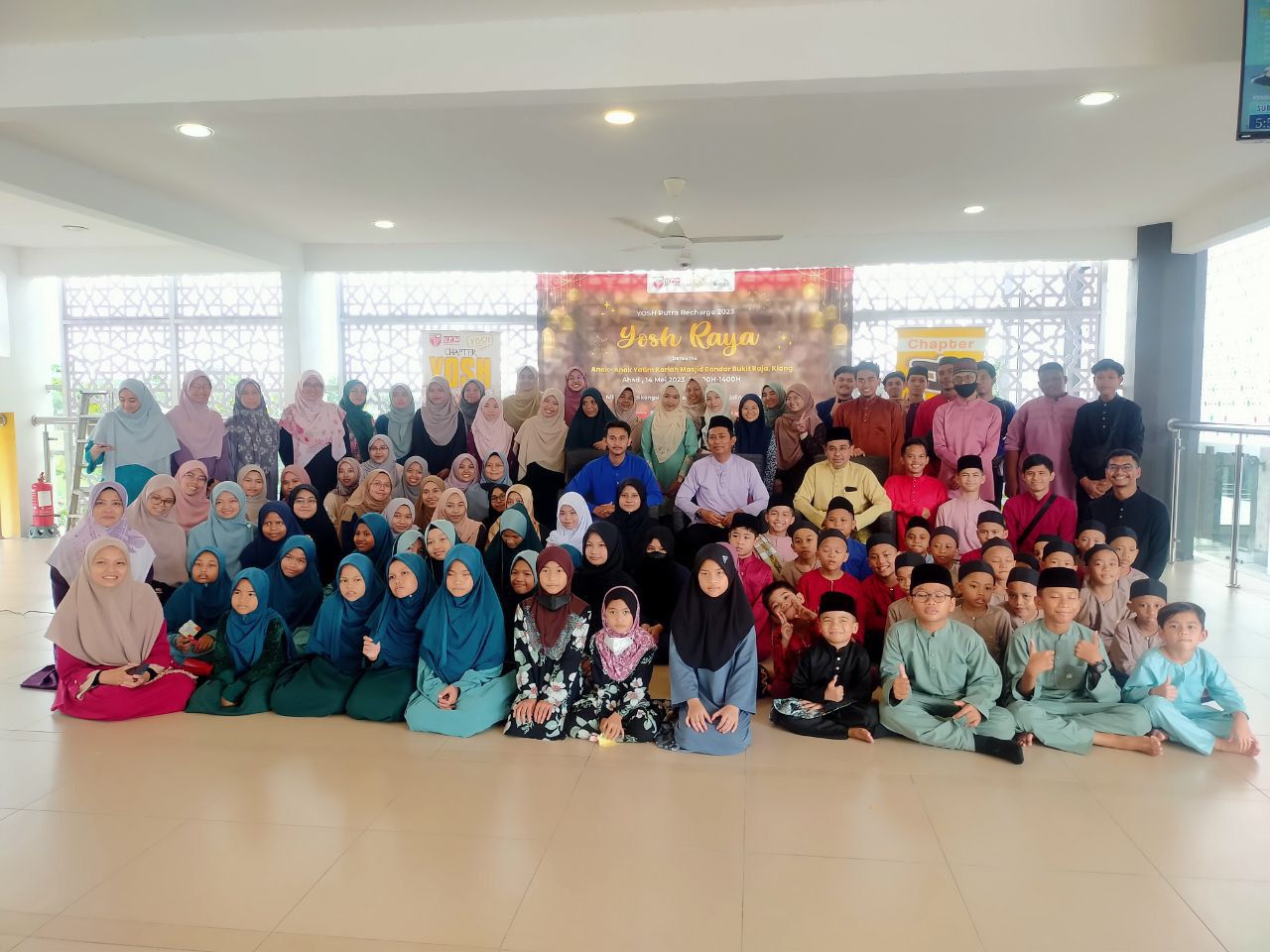 Pelajar-pelajar turut mendapat suntikan motivasi dalam slot perkongsian ...