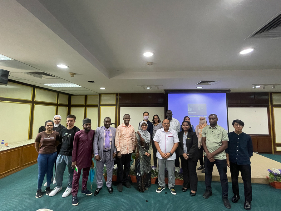 By: Dr. Mohd Rashidi Abdull Manap